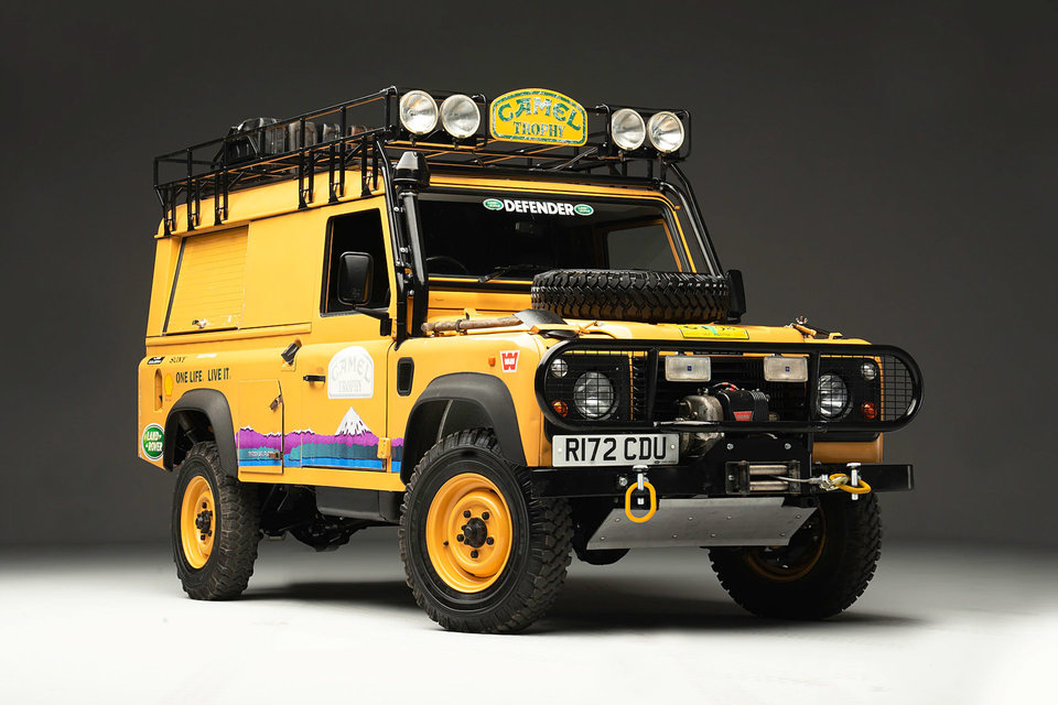 1998 LAND ROVER DEFENDER 110 CAMEL TROPHY TRUCK - Notable Distinction