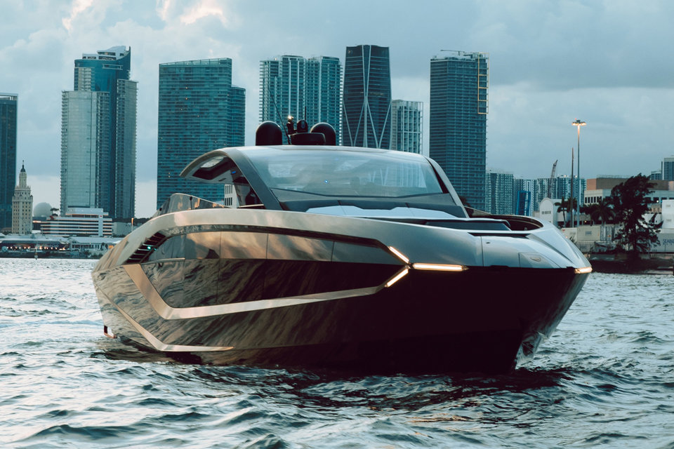 TECNOMAR X LAMBORGHINI 63 YACHT - Notable Distinction